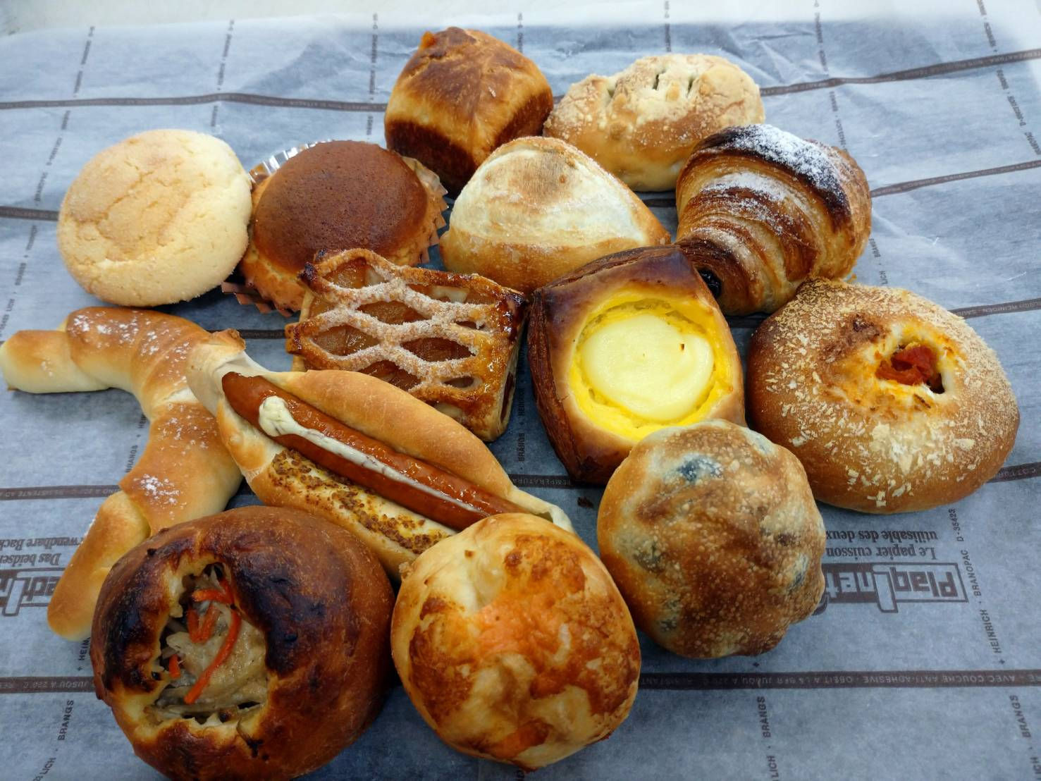 Boulangerieとも麦 - WeeeeKS - ウィークス