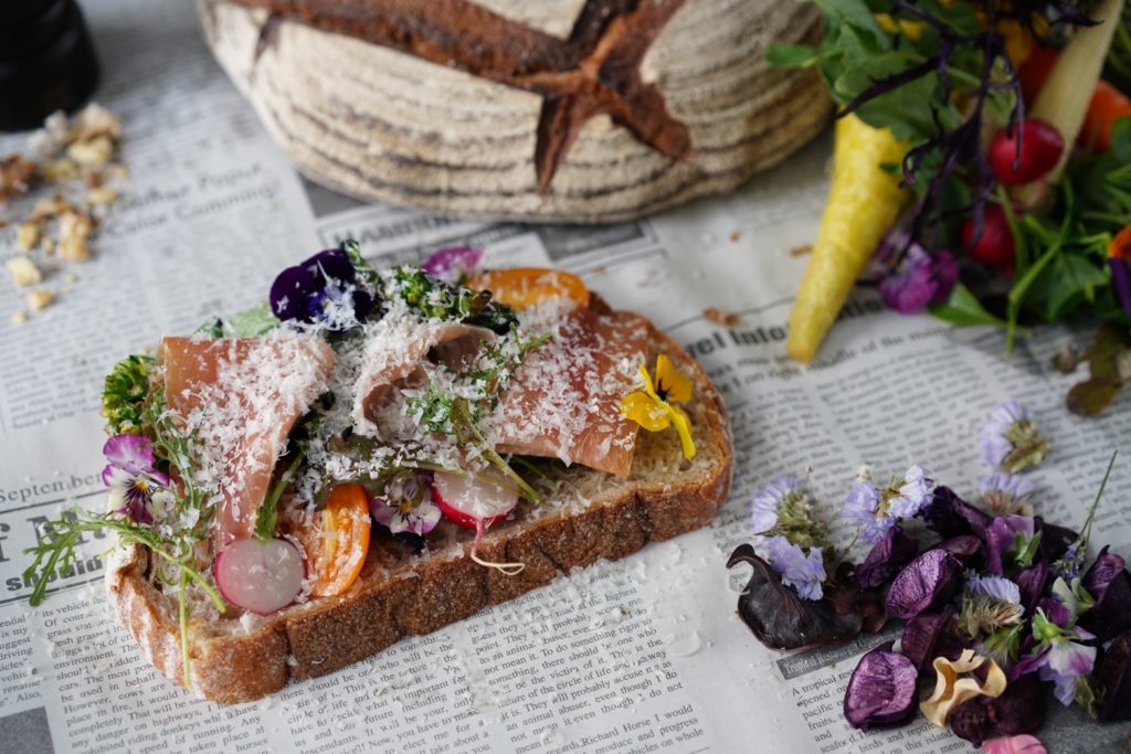 フランス料理を気軽に楽しめるキッチンカーが登場！｜宮崎「kitchen car :Re/Do」 - WeeeeKS - ウィークス