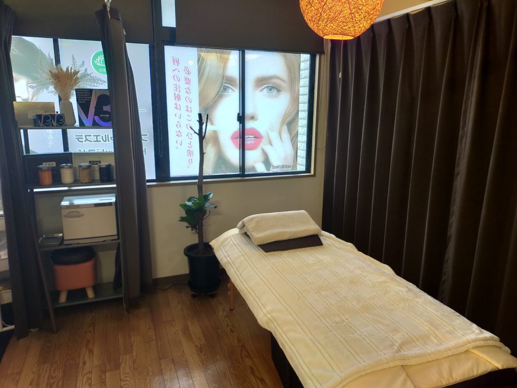 WAXとHARIによるスキンケアで肌の土台作りをお手伝い｜日向市「Relax Salon Lino」 - WeeeeKS - ウィークス