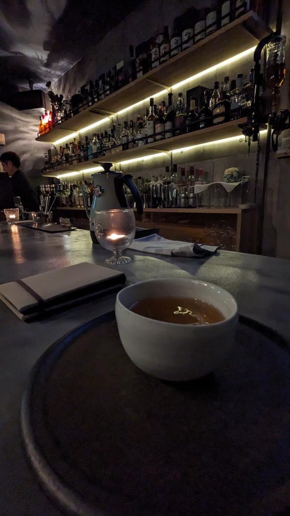 今まで知らなかったお酒の世界を、広げてみませんか？ 宮崎県日南市「BAR AO」 - WeeeeKS - ウィークス