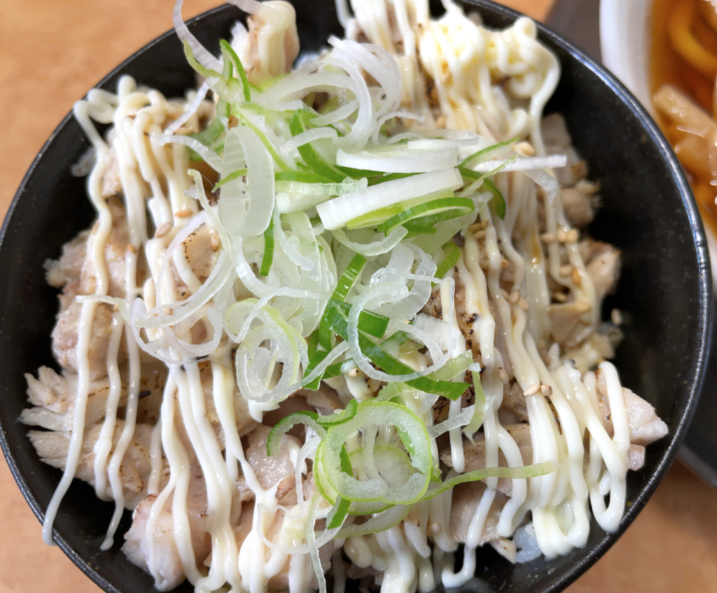 スッキリ煮干しの朝ラーでラーメン激戦区を制す！「ラーメン笑太」青森市港町 - WeeeeKS - ウィークス