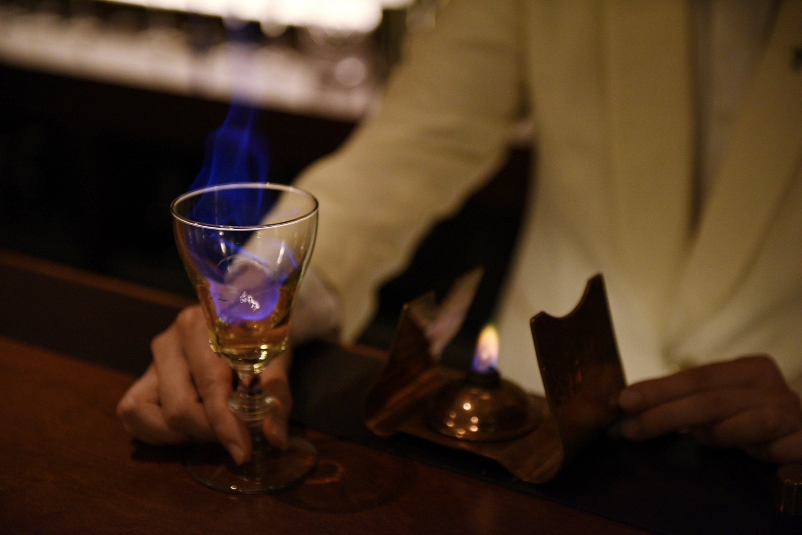 カジュアルな隠れ家バー「Bar Jardin Secret」で世界の洋酒とカクテルを楽しむ｜宮崎市 - WeeeeKS - ウィークス