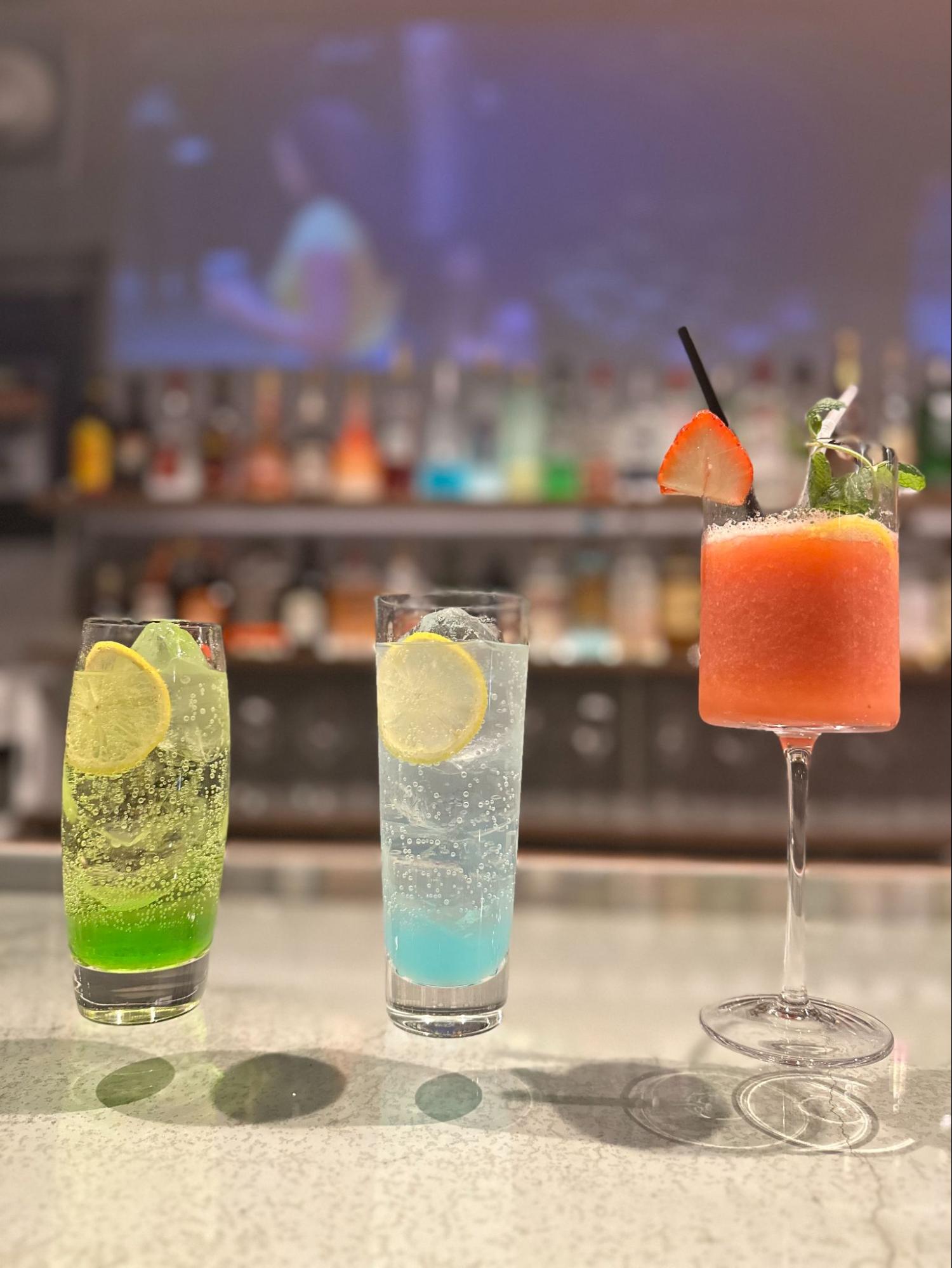 ニシタチの特別な夜を彩るカジュアルなワンショットバー「underbar」｜宮崎市橘通西 - WeeeeKS - ウィークス